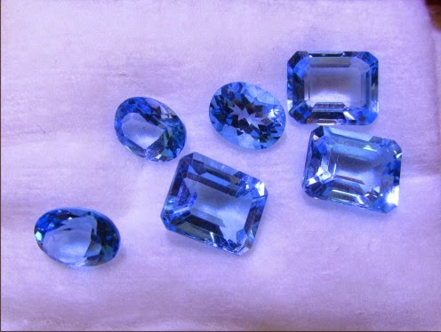 Batu Topaz