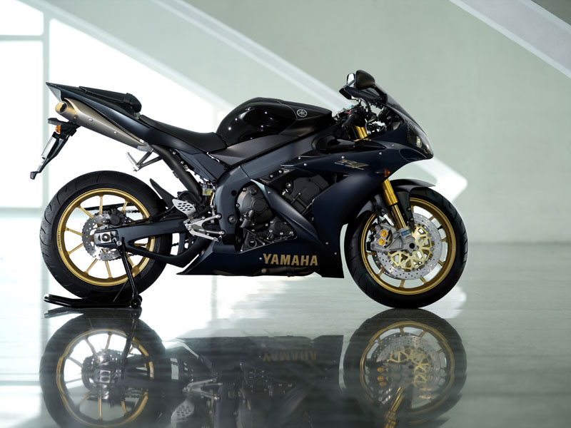 Find any thing here: Yamaha Heavy bikes