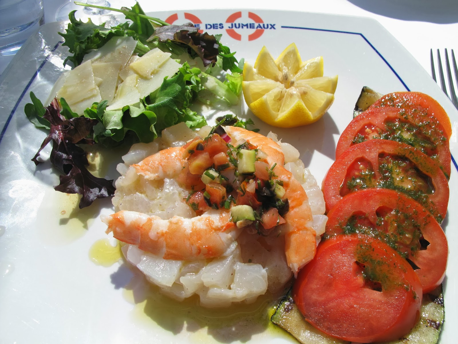 Le BLOG D'EPICURE: Une autre plage avec cuisine, Les Jumeaux, à Pampelonne