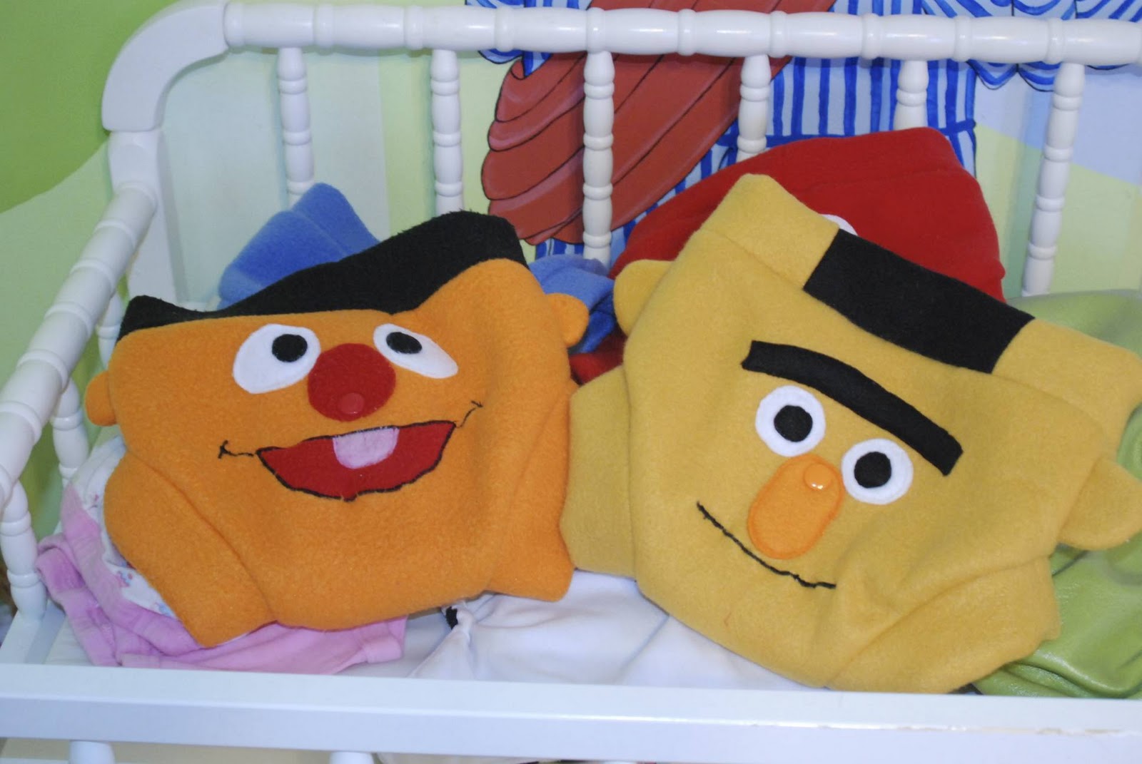 Makin' it: Tutorial: Fleece Training Pants