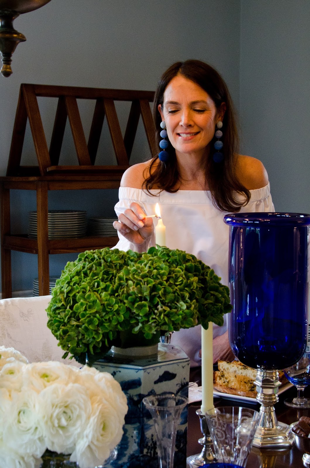 Gracious Dining with Lee Ann Thornton | The Devine Life