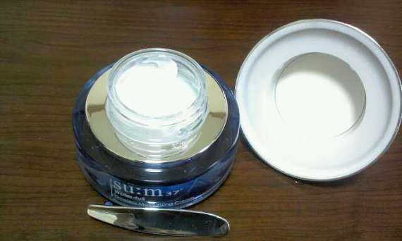 Beauty Holic: SUM37 Water-Full Moisture Cream 50ml Review