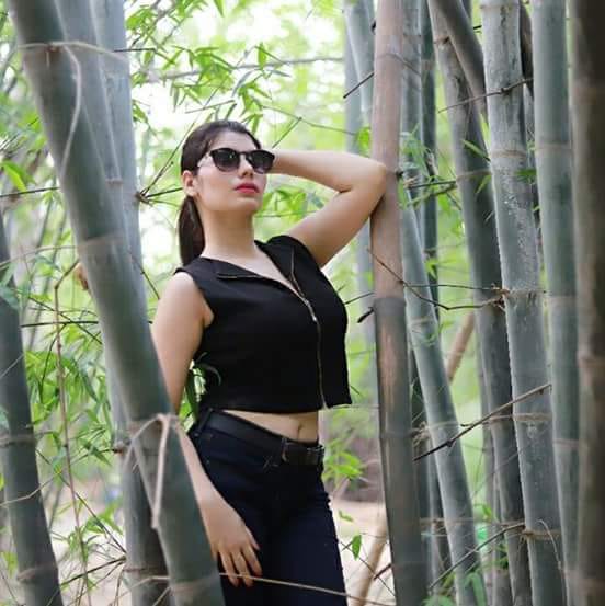 Farha Rizvi Unseen Photo Gallery - Latest Movie Updates, Movie ...