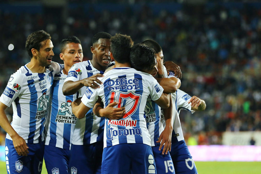CF Pachuca 2017-18 tipografía
