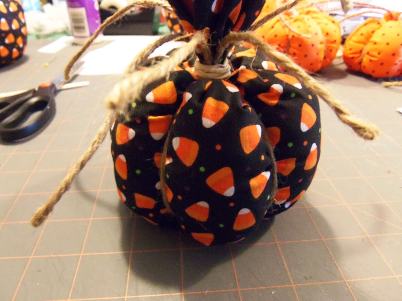 Unfinished Finds: DIY Fabric Pumpkin Tutorial