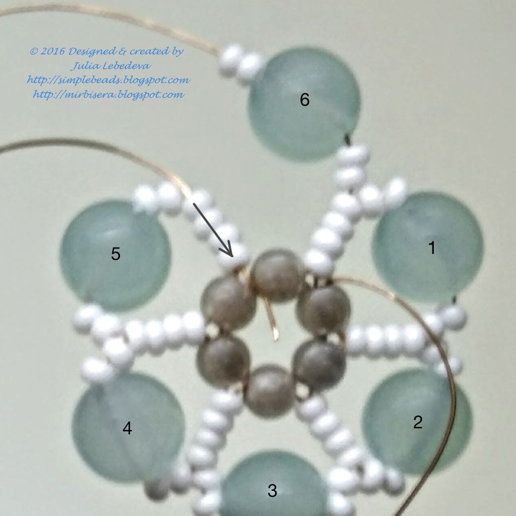 Beading for the very beginners: Beaded snowflake