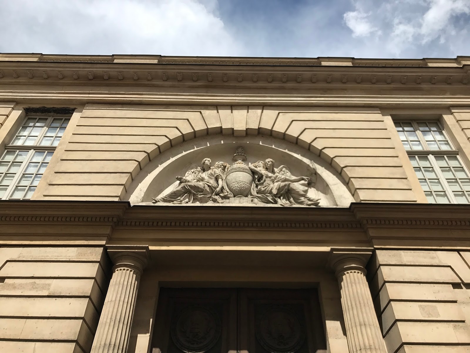 architect design™: Learning from Ledoux, Paris