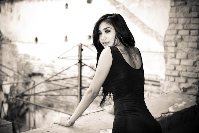 Bibie Julius: Black and White II | Biejoe