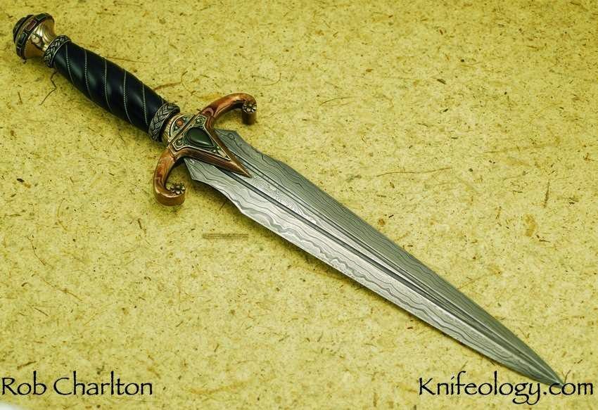 Knifeology Custom Knives: A very cool old dagger with a Russian flair