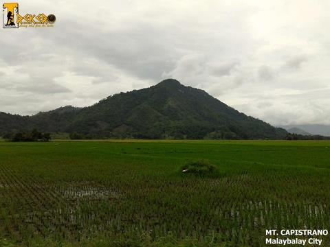 TREKERO: MT. CAPISTRANO: IT'S THE ROCKS THAT RULE