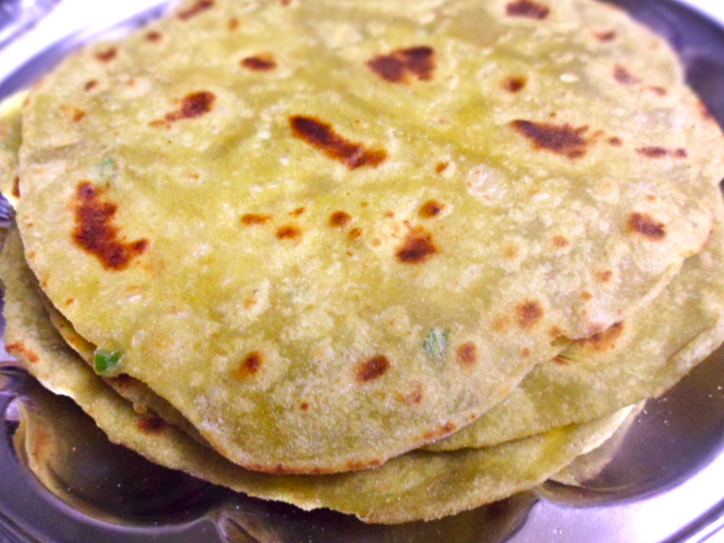 SASI'S KITCHEN: Cottage Cheese Chapathi