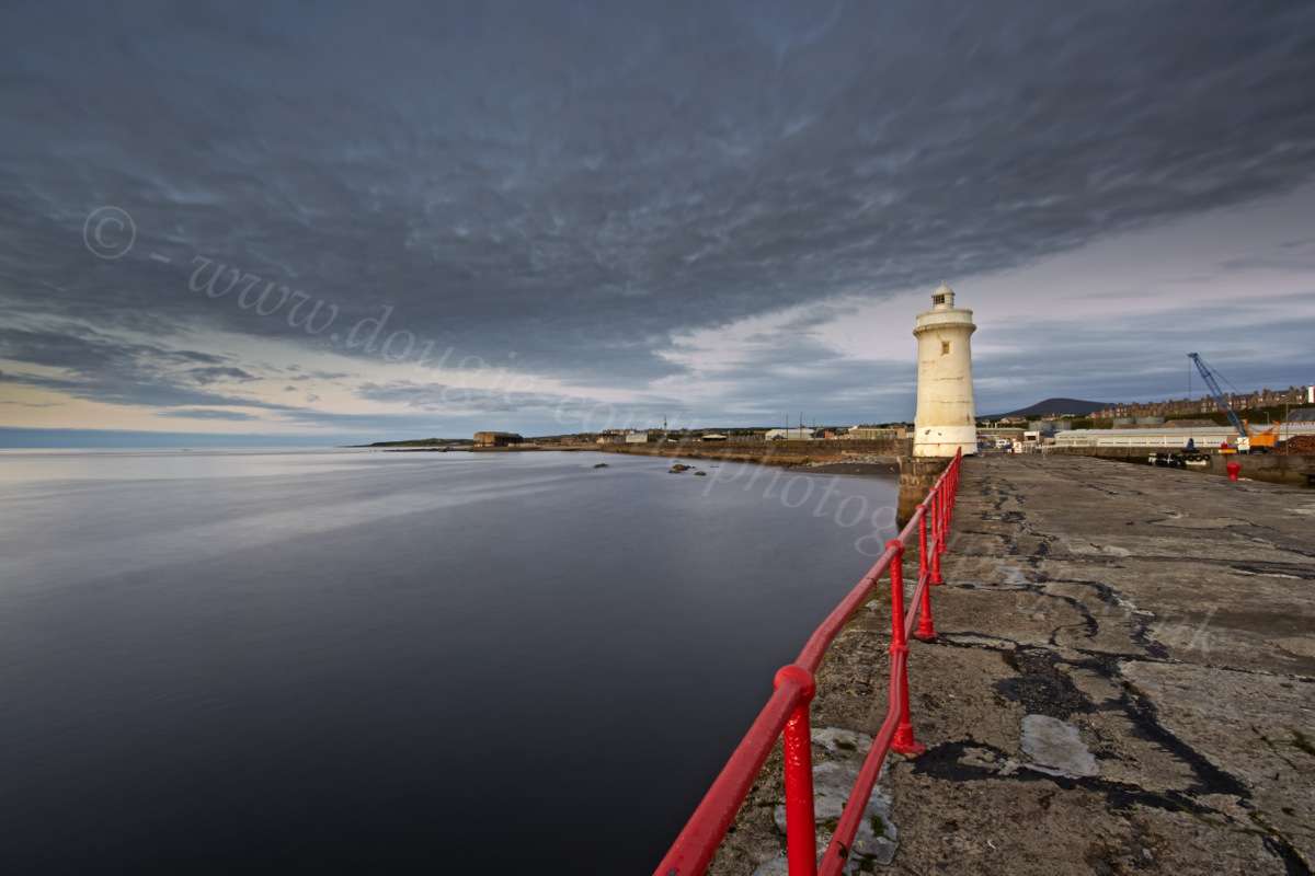 Dougie Coull Photography: Dusk in Buckie