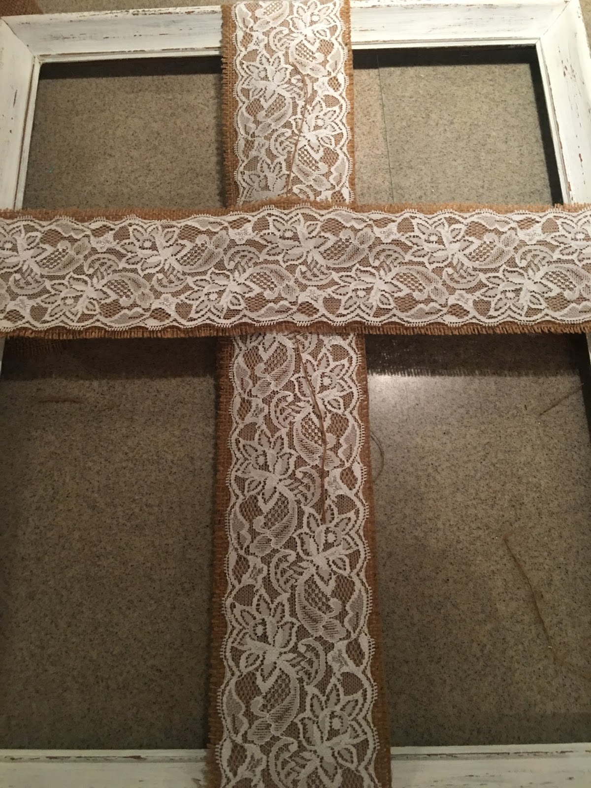 The Smart Momma: DIY Burlap and Lace Cross