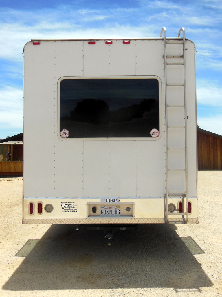 2001 Freightliner Truck Conversion Pictures