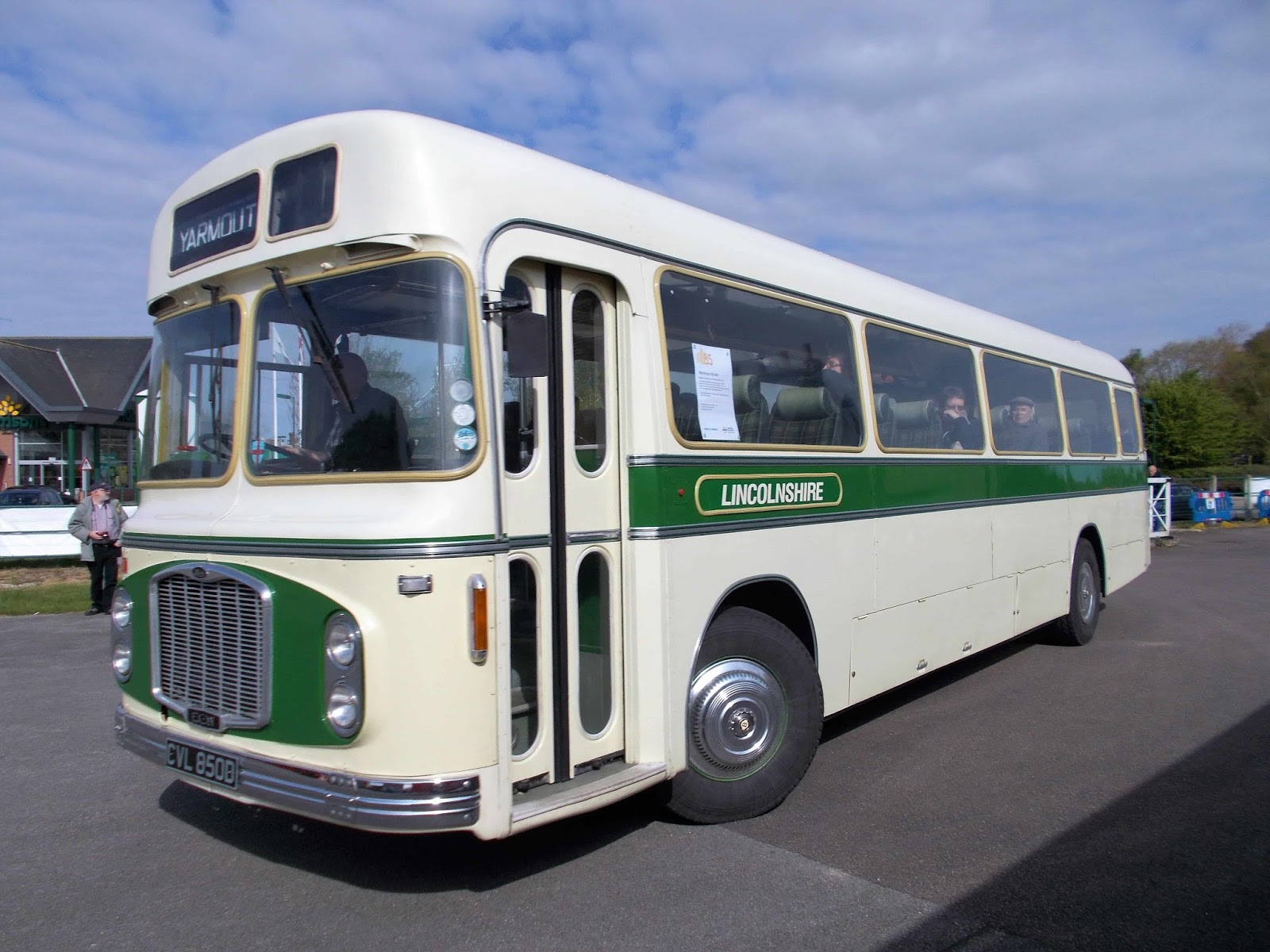 East Norfolk (and East Suffolk!) Bus Blog: Mid Norfolk Railway's ...