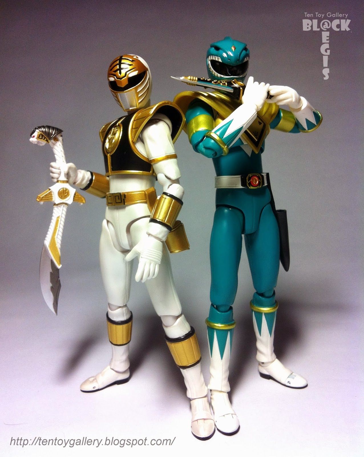 Ten Toy Gallery: Review: S.H.Figuarts Kiba Ranger