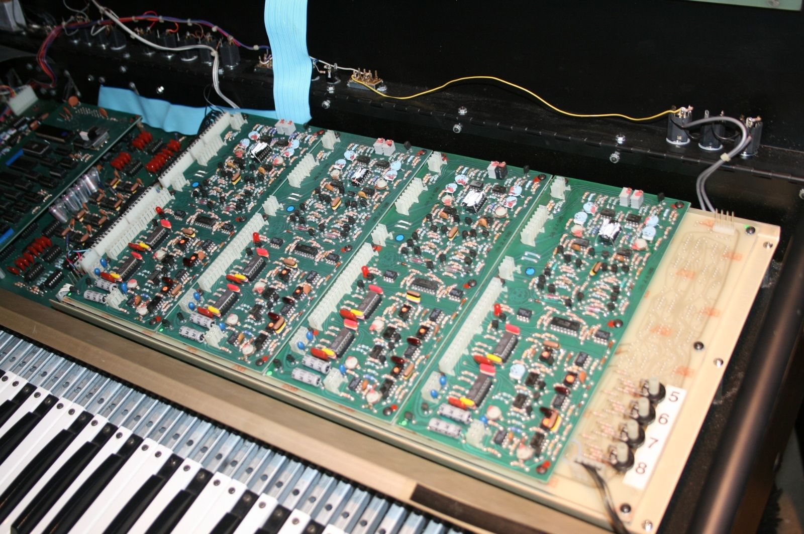 MATRIXSYNTH: Vintage Classic 1979 Oberheim OBX 8-Voice Synth