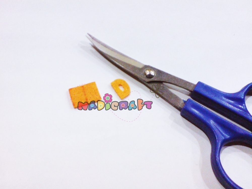 ♥NADICRAFT♥: TUTORIAL GUNTING HURUF KECIL