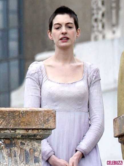 The Raving Queen: Oh, My God! Anne Hathaway As Fantine!!!!!!!!!!