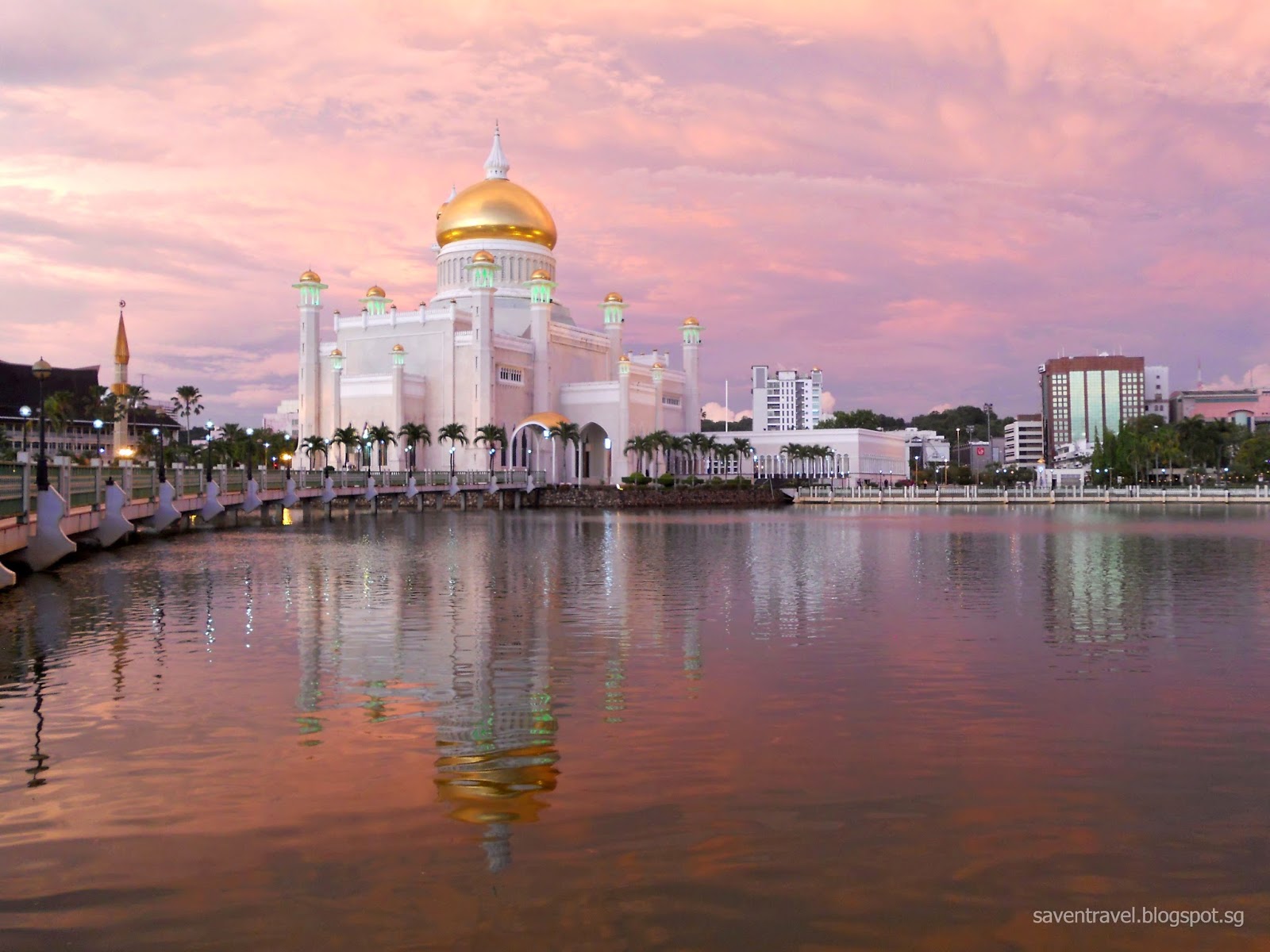 Save & Travel: Brunei, A Kingdom of Unexpected Treasure Day 1