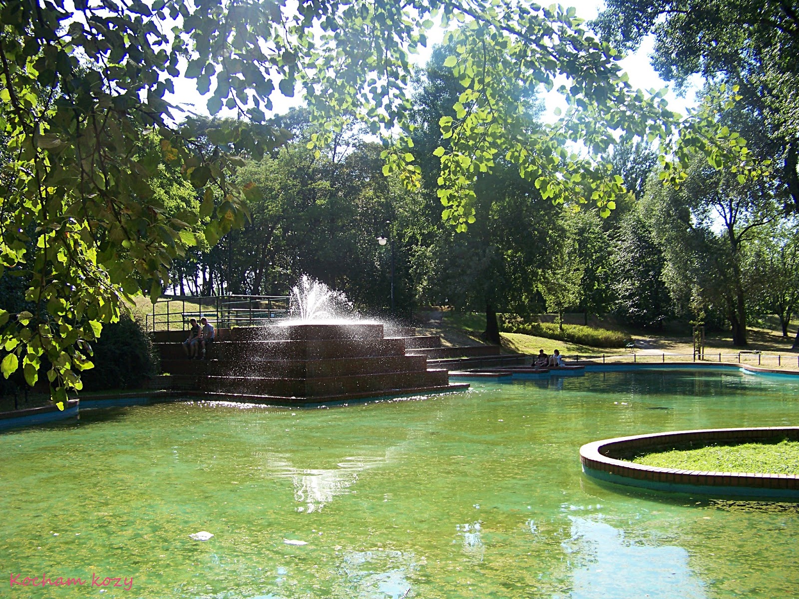 Social Trends : park-kaskada-zobacz-jak-pieknie-prezentuje-sie-jeden-z ...