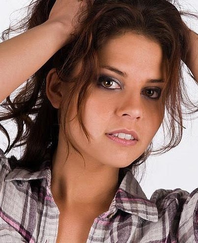 Famous Ties: Cali Logan