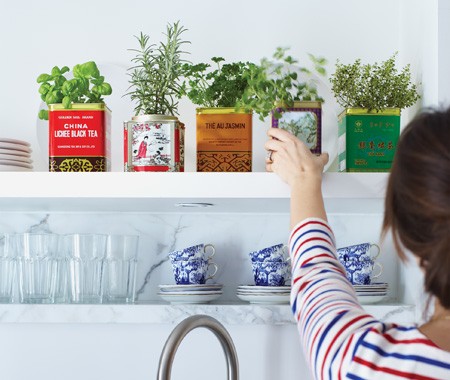 Forty Weeks: Crafts/DIY: Repurposing Tea Tins