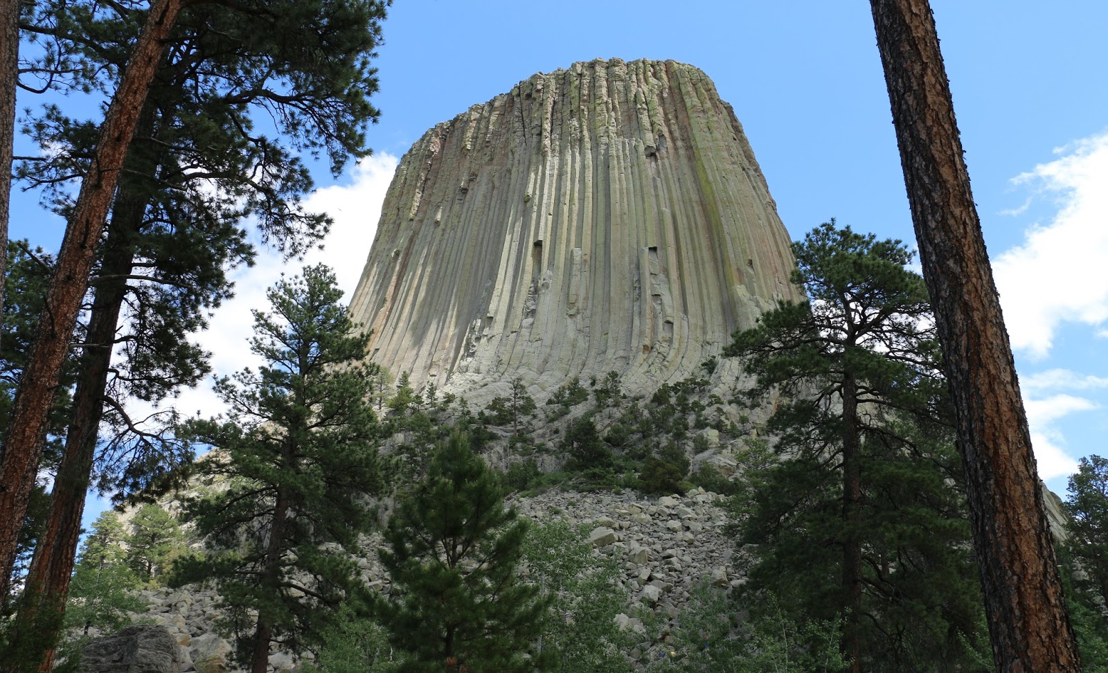 Red Moon Cafe: Devil's Tower