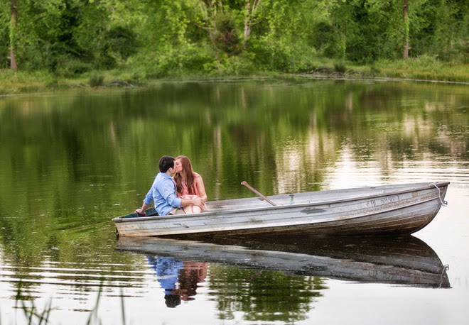 Engagement Session: Rowing Away Into Love - Belle The Magazine