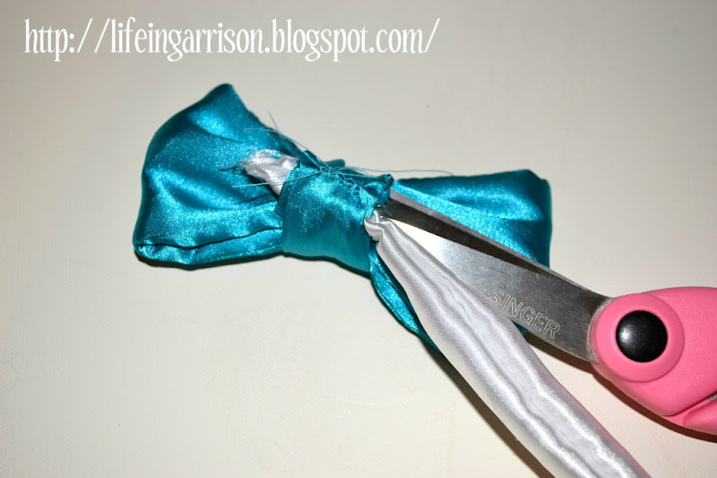 Southern Charm: DIY Bow Tie Tutorial
