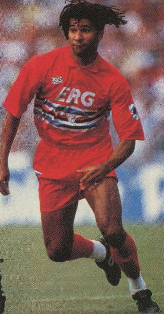 Roberto Mancini – striker and kit-designer – Museum of Jerseys