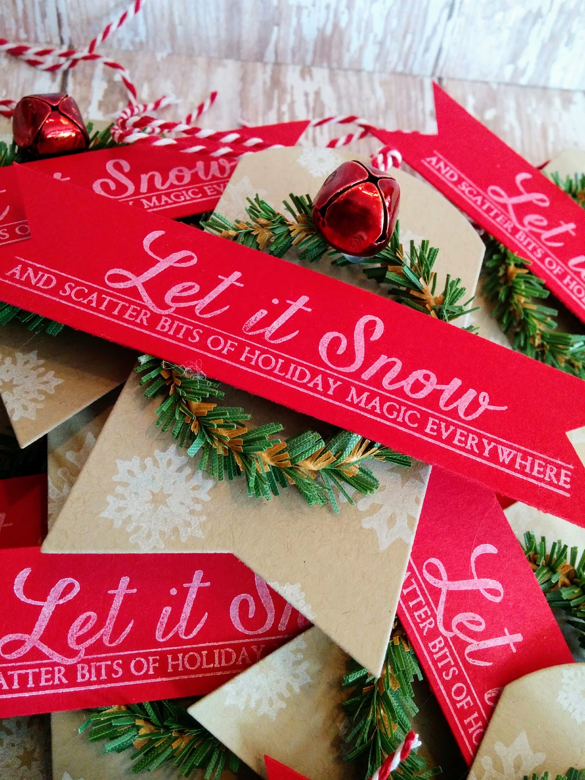 {Flutter} by Atomicbutterfly: {Let it Snow} holiday gift tags