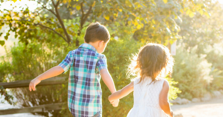 4 Tips to Raising Polite Confident Kids