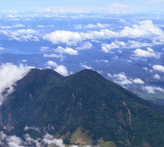 LA LUZ Y LA SOMBRA DE ÓSCAR PERDOMO LEÓN: VOLCÁN DE SAN VICENTE ...