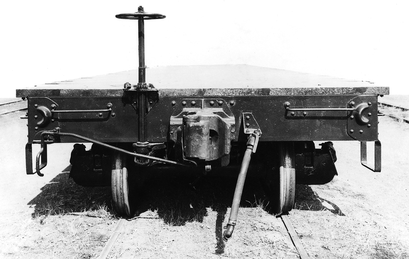 modeling the SP: Adding 40-foot flat cars, Part 2