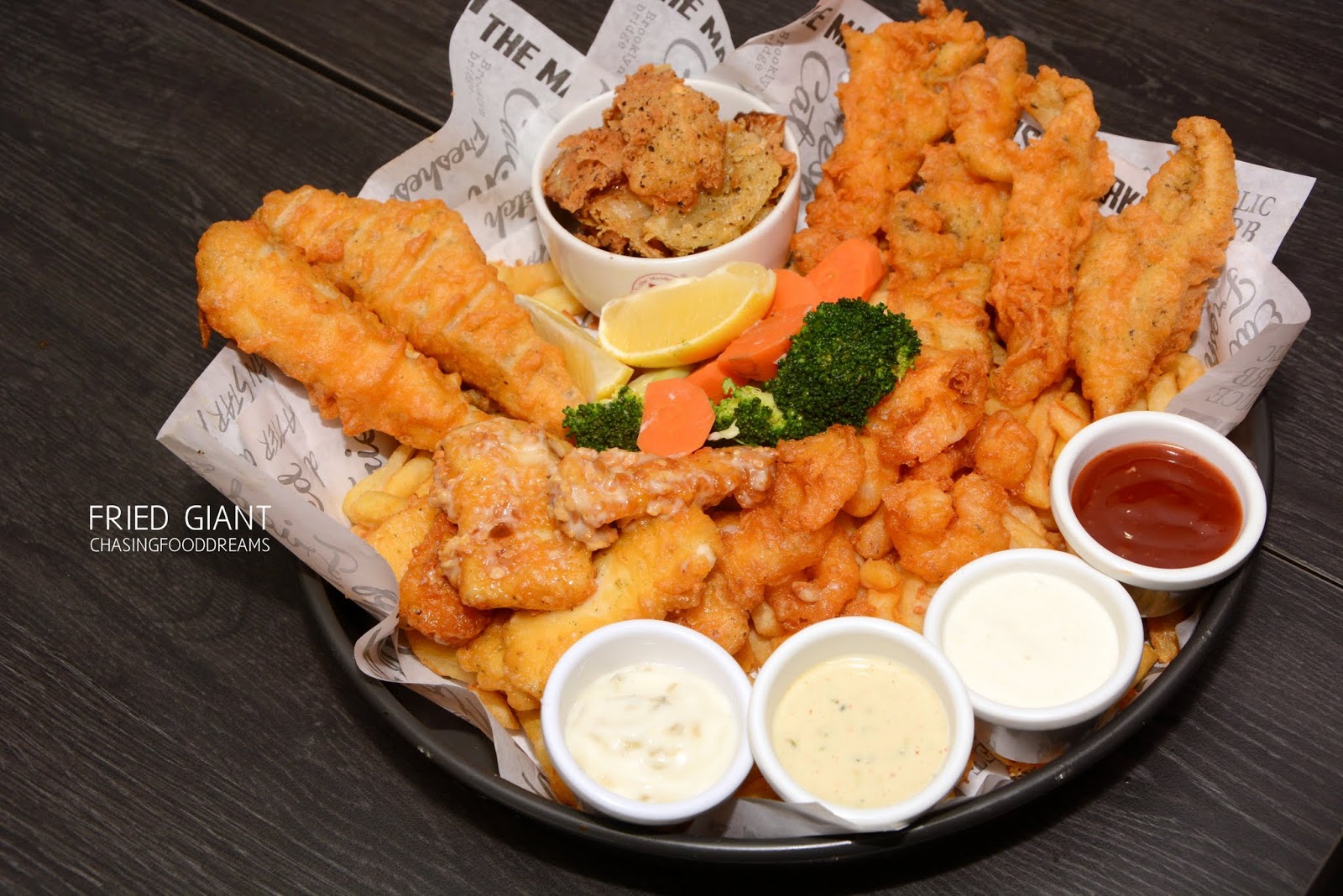 CHASING FOOD DREAMS: Manhattan FISH MARKET New Menu