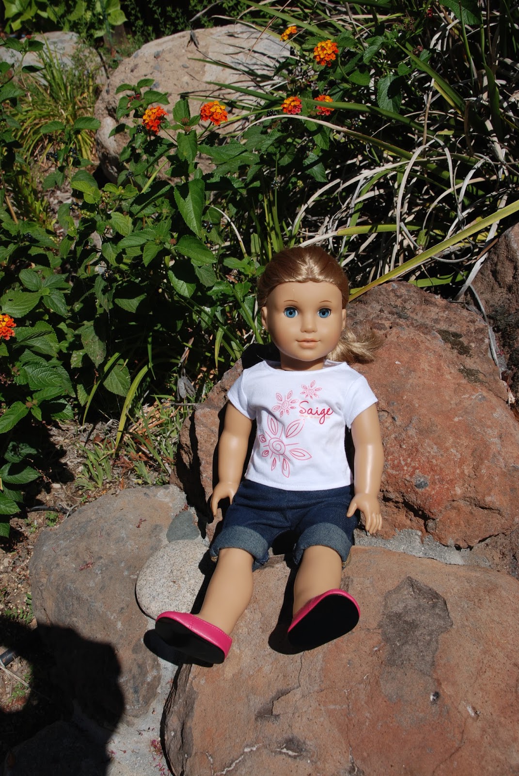 Hailey's Hideaway: Photoshoot with Elizabeth!