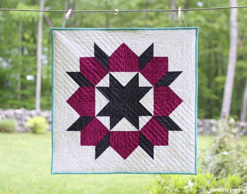 Gwenny Penny: Swoon Block Mini Quilt - It's My Party Day 2