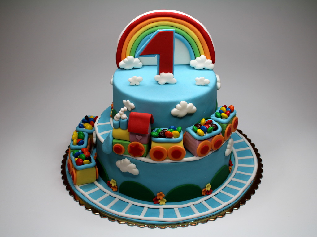 London Patisserie: Rainbow Train Children Birthday Cake London