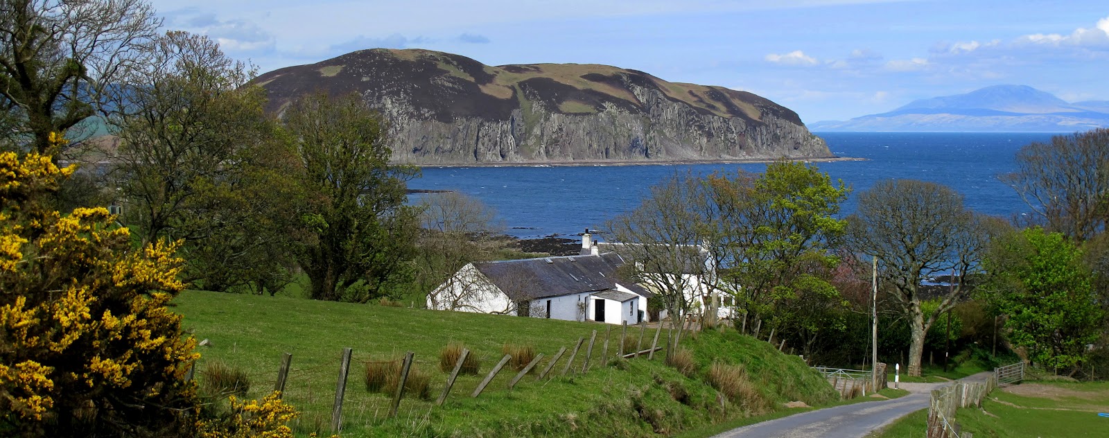 The Adventures of Skooby Blue (and Simon too): Views of Island Davaar