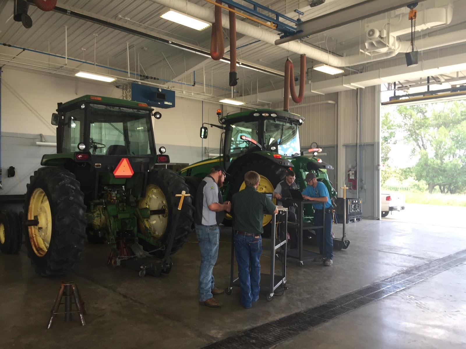 John Deere TECH Calmar: Fundamentals and Safety 2017