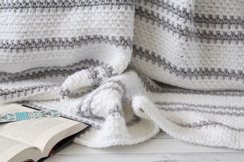 {Free Crochet Pattern} Snow Tracks Blanket - Threadbare Creations