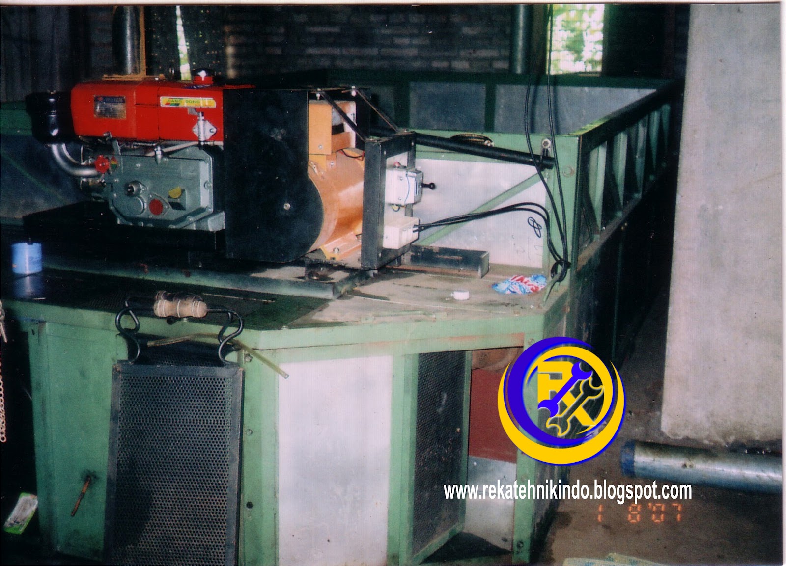 REKATEHNIKINDO : ES BATU BALOK