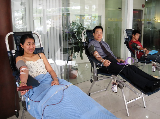 Simon Leong @ Brunei Darussalam: Rotary Club Blood Donation Campaign