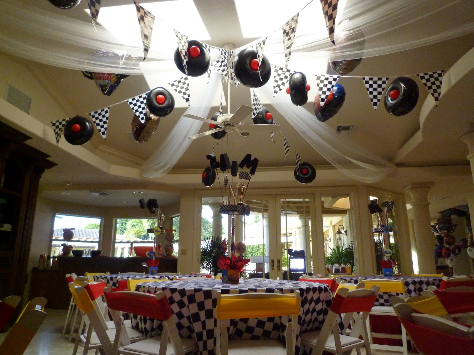 DreamARK Events Blog: Disney Cars Theme Decor with cars balloon ...