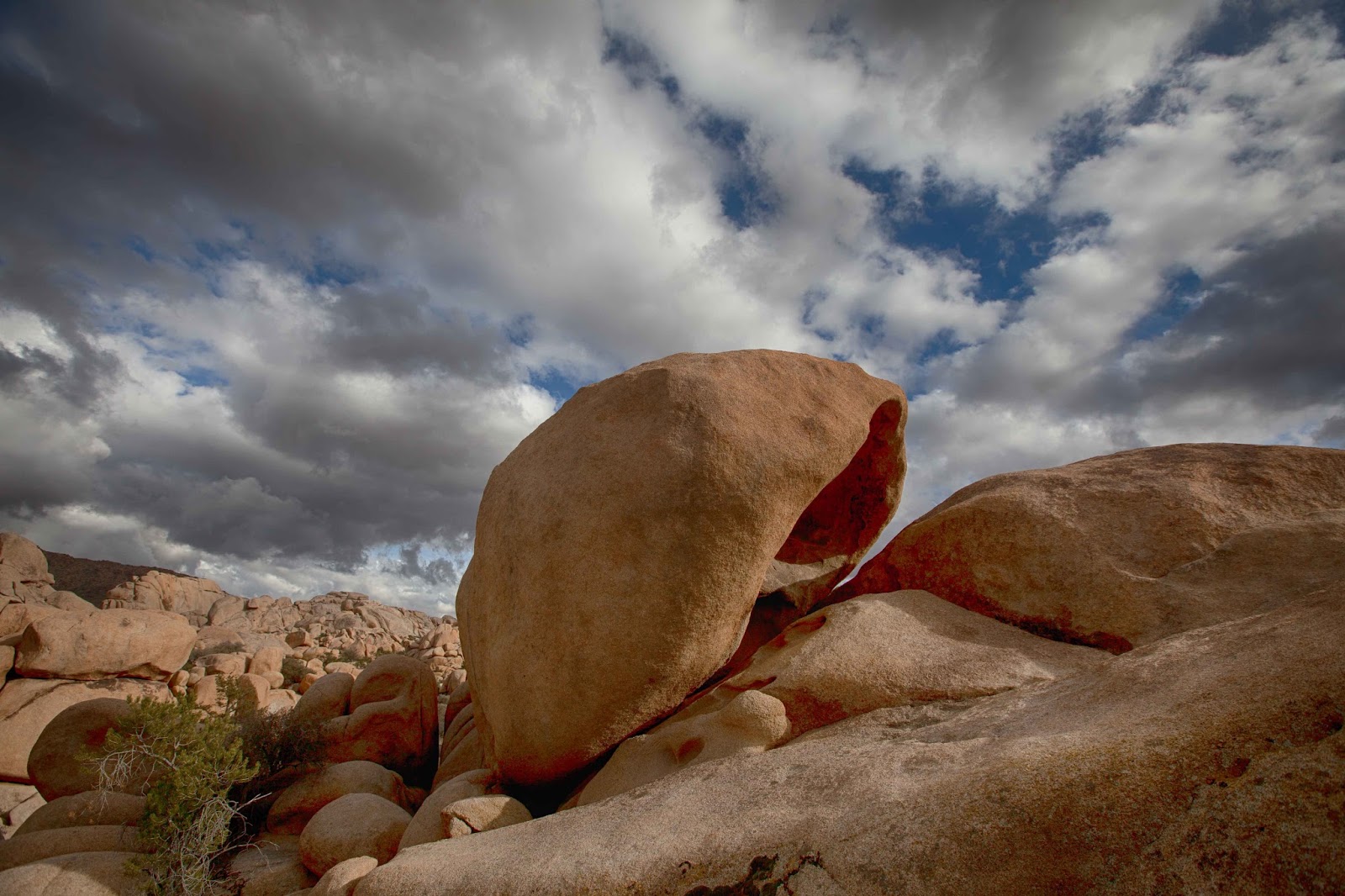 Spare Parts and Pics: Weird Rock Formations