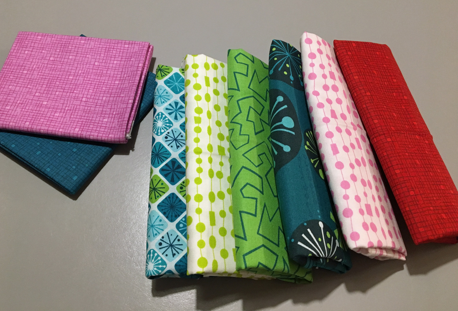 Patchwork Breeze: Cute Ways to Fold Fabrics