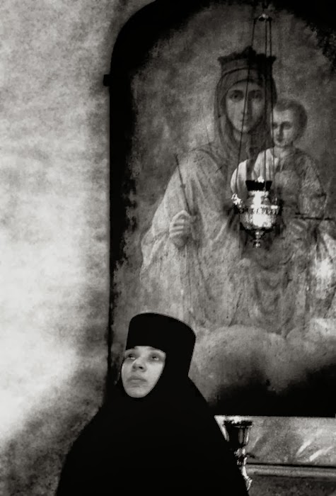 Krishterimi Ortodoks ne Rusi ne foto bardh e zi