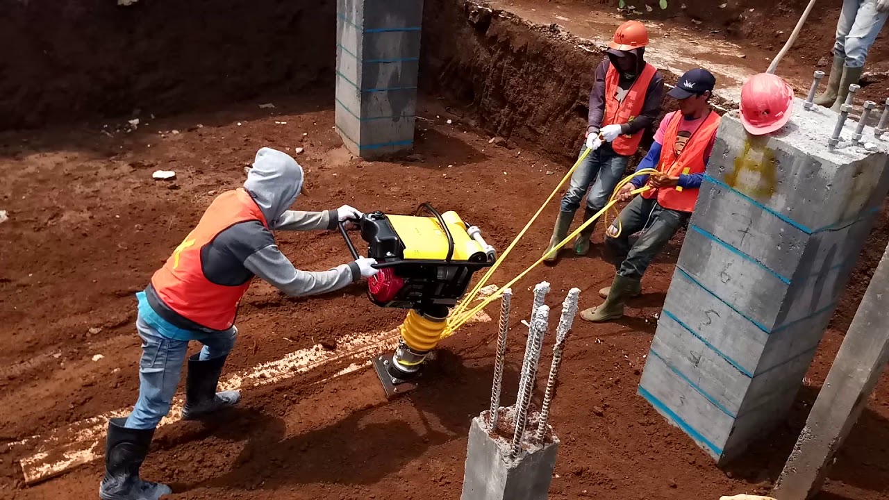 Rencana Kerja dan Syarat ( RKS ) Pekerjaan Pengurugan dan Pemadatan ...