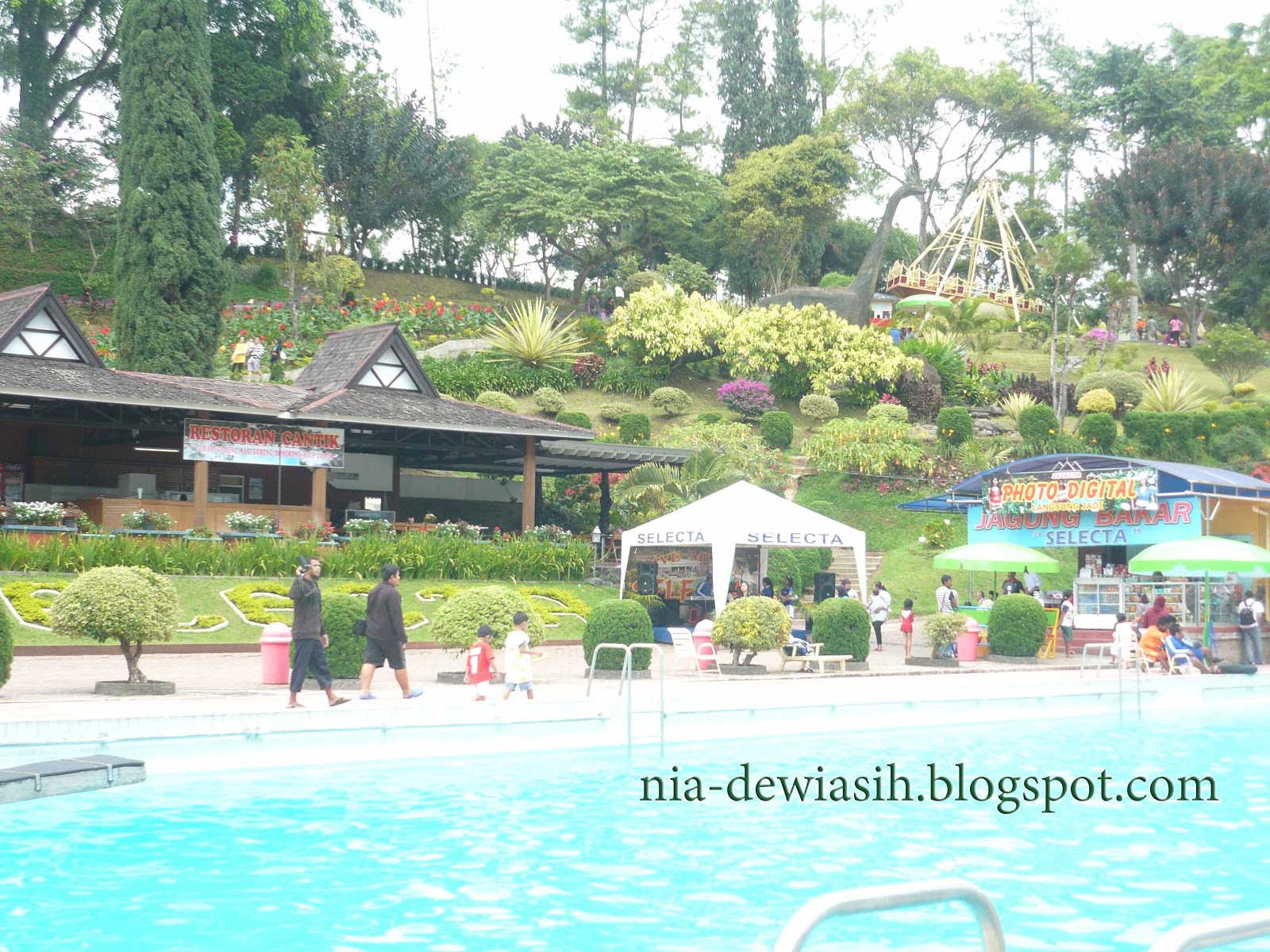 Taman Rekreasi Selecta di Batu Malang Jawa Timur - ND Diary